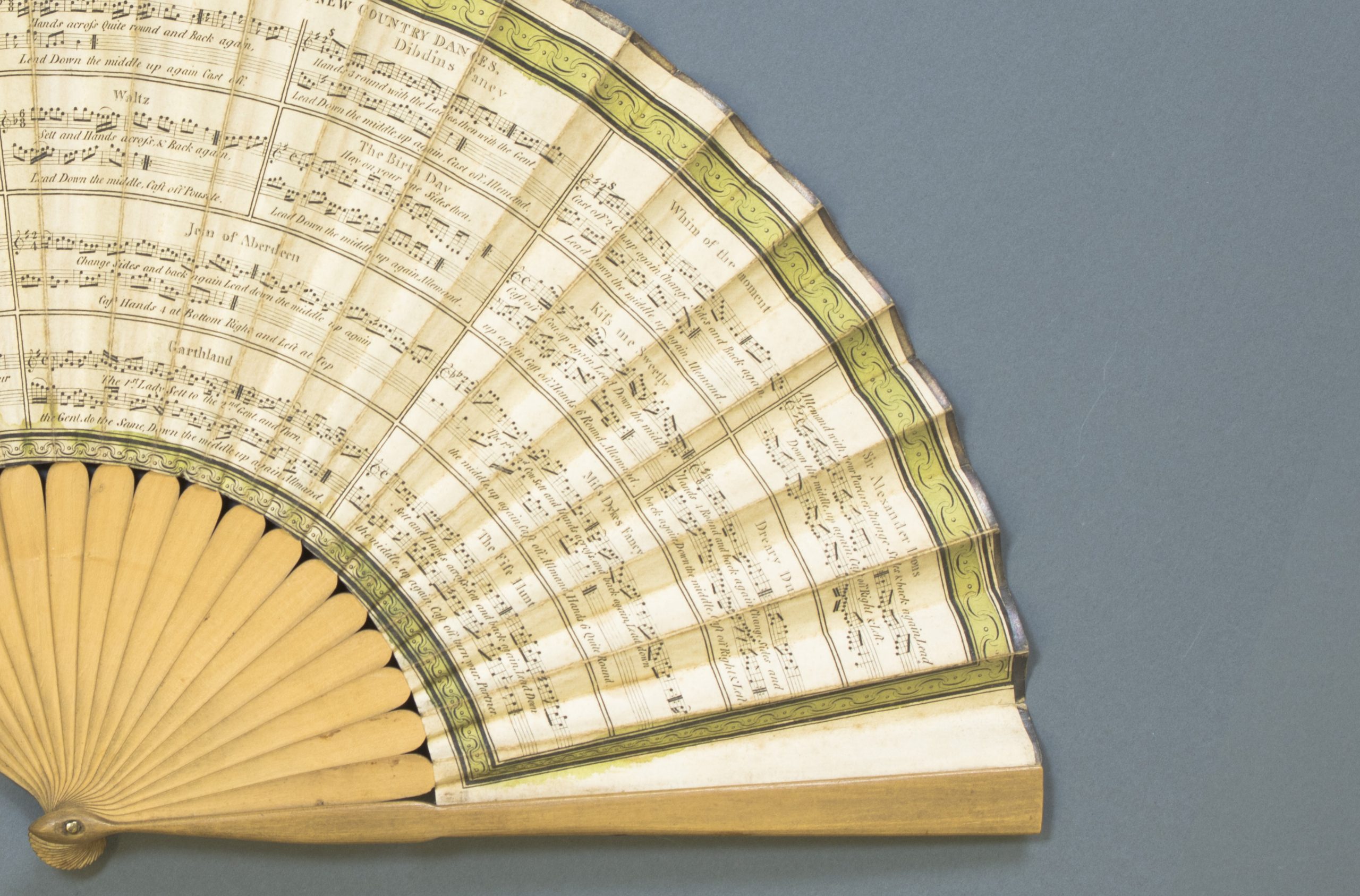 Talking Fans > Dance Fans and the Georgian Assembly Room | The Fan Museum