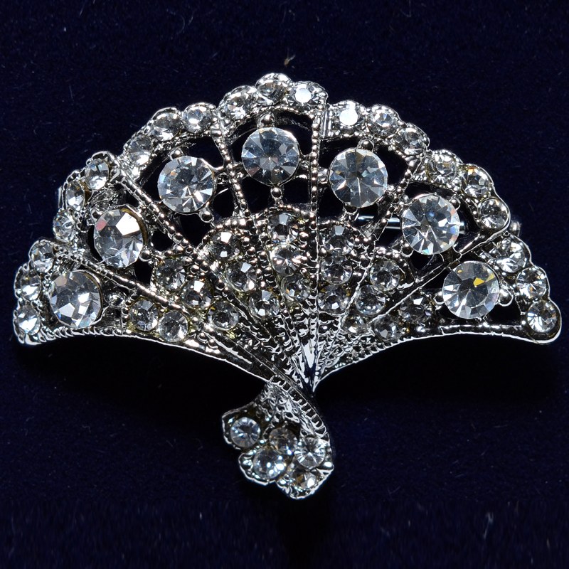 Crystal Brooch | The Fan Museum